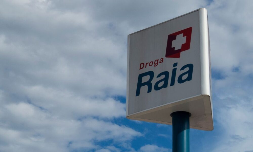 Droga Raia de BH é multada em R$ 8,4 milhões. Veja o motivo - Mercado Hoje